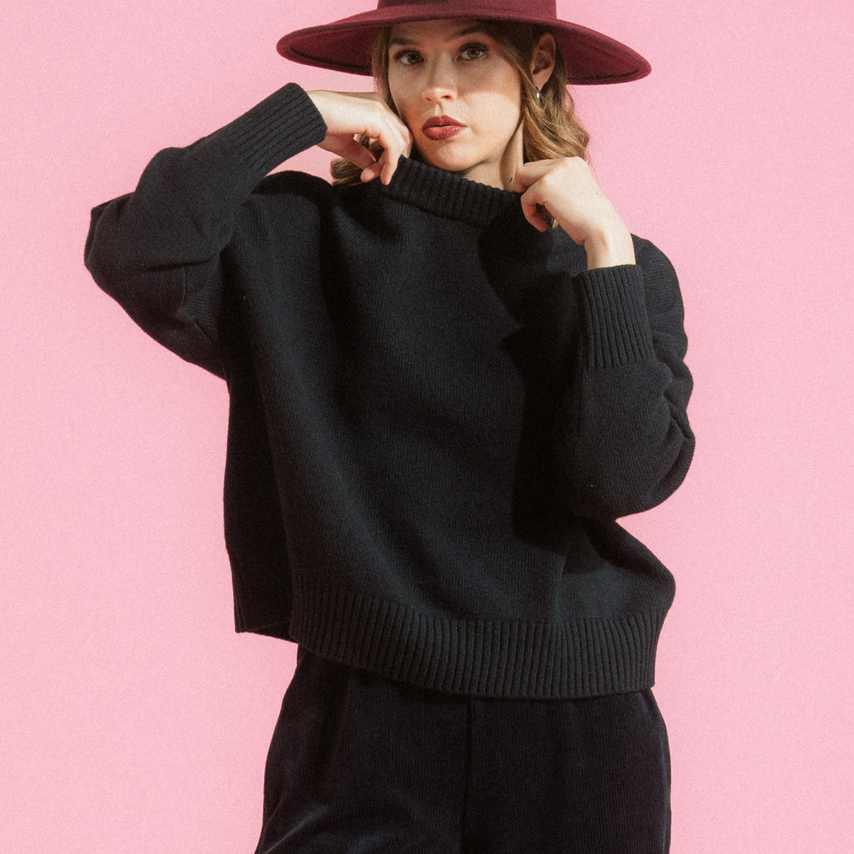 Bess Neulepaita, Musta – Aarrelabel